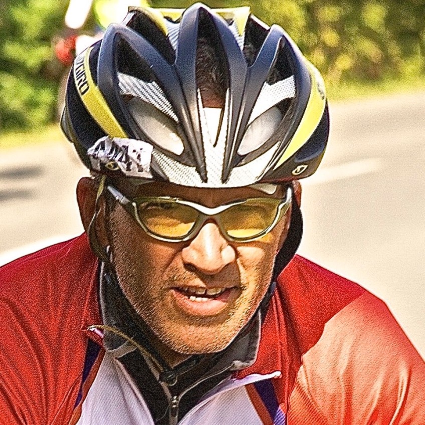 Yesko high close | Complete George